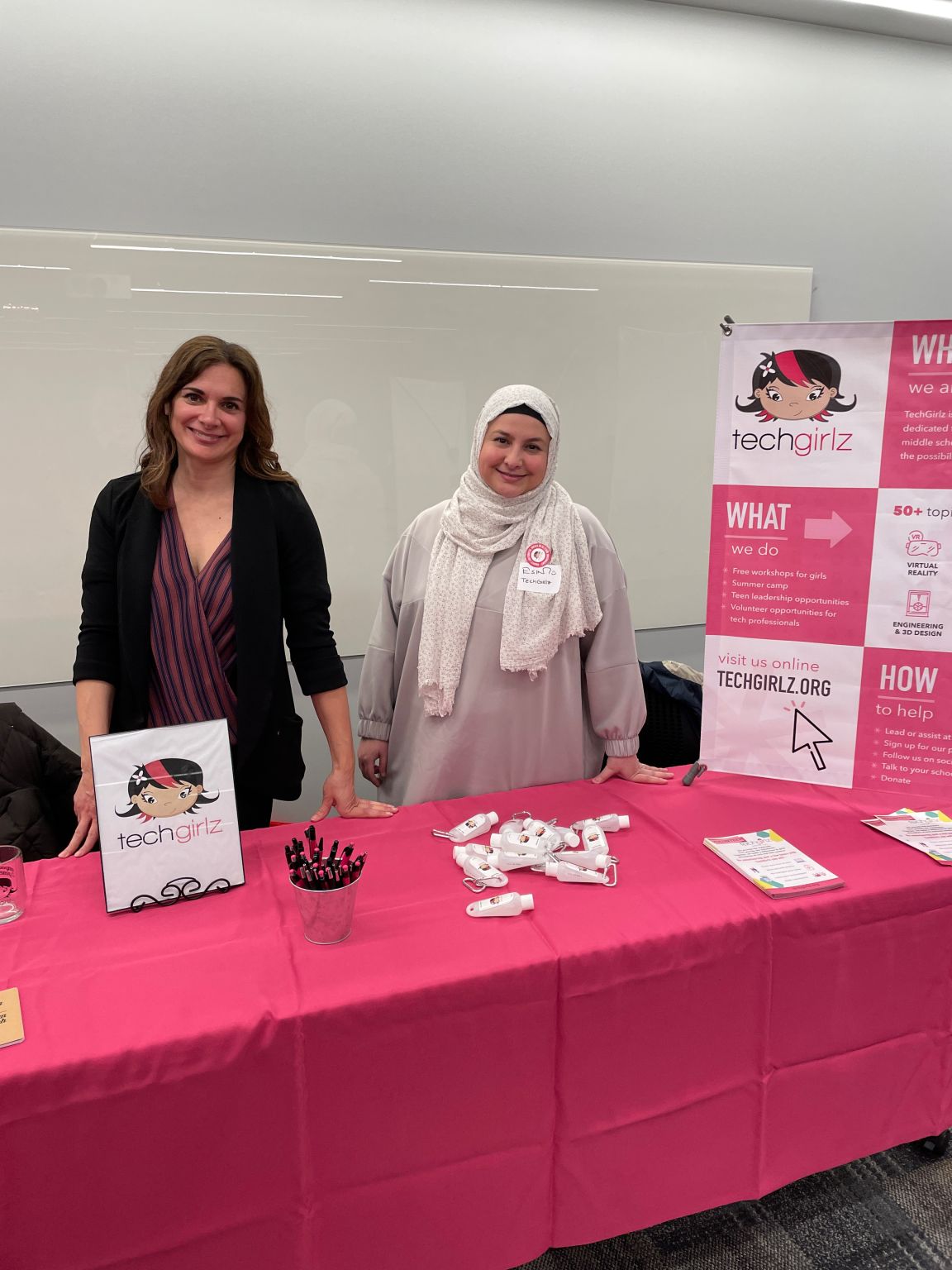 Danica Pascavage-Saydam on LinkedIn: It was so great to be back at an ... Danica Pascavage-Saydam on LinkedIn: It was so great to be back at an ...