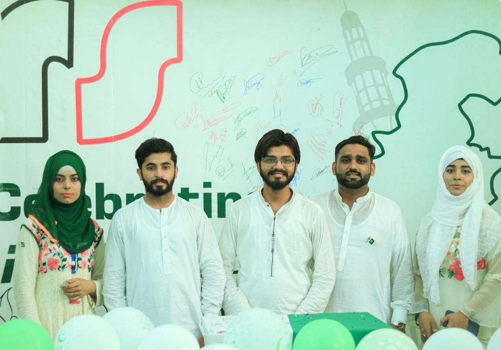 Zeeshan Sarfraz on LinkedIn: #team Zeeshan Sarfraz on LinkedIn: #team