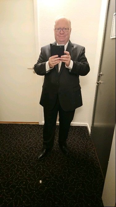 Ole Chr. Hansen on LinkedIn: My name is Hansen. Ole Chr Hansen. With a ... Ole Chr. Hansen on LinkedIn: My name is Hansen. Ole Chr Hansen. With a ...