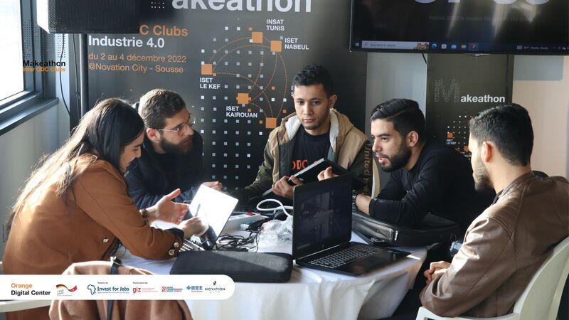Manar LABIDI on LinkedIn: #controly #orange #makeathon2022 #challenging ... Manar LABIDI on LinkedIn: #controly #orange #makeathon2022 #challenging ...