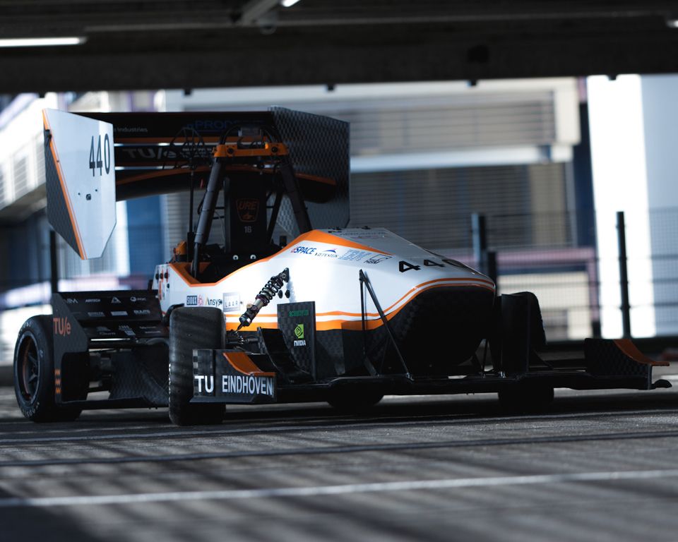 University Racing Eindhoven on LinkedIn: #fsae #electric #autonomous # ... University Racing Eindhoven on LinkedIn: #fsae #electric #autonomous # ...