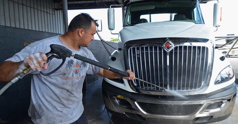 Navistar, VW will collaborate on electric truck, connectivity | Andy ... Navistar, VW will collaborate on electric truck, connectivity | Andy ...