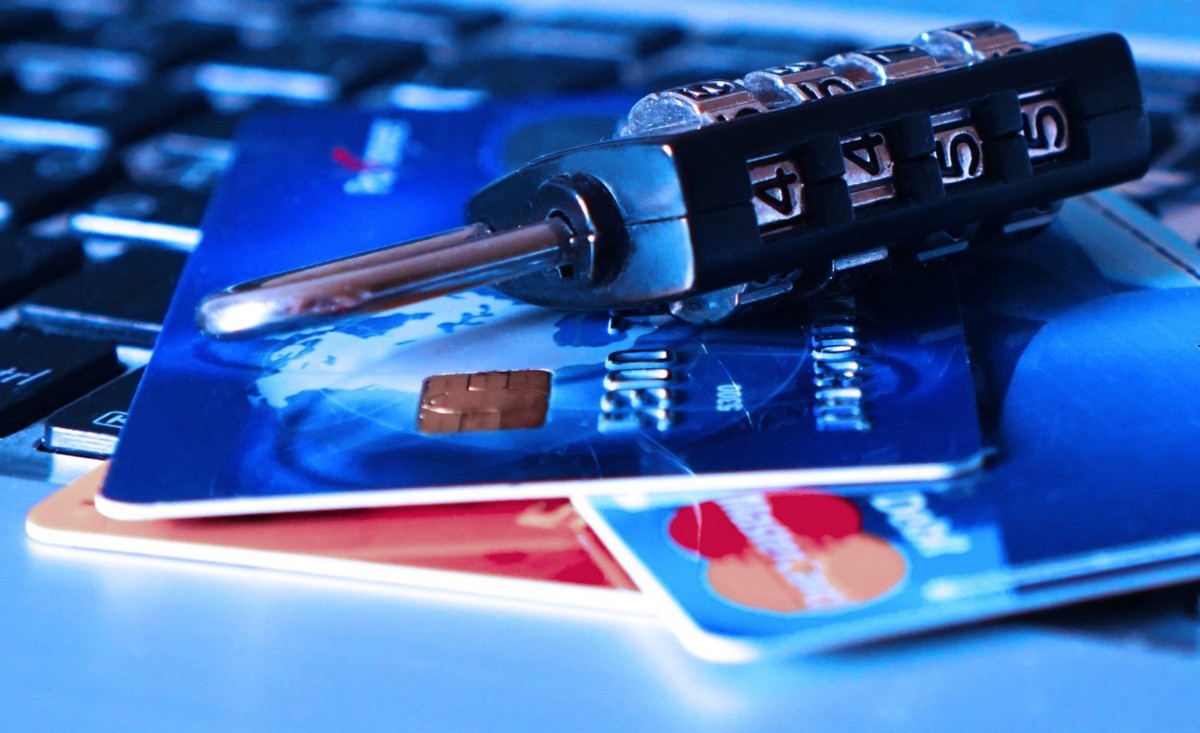 Kaushik Madala on LinkedIn: Credit Card Fraud Detection using ... Kaushik Madala on LinkedIn: Credit Card Fraud Detection using ...