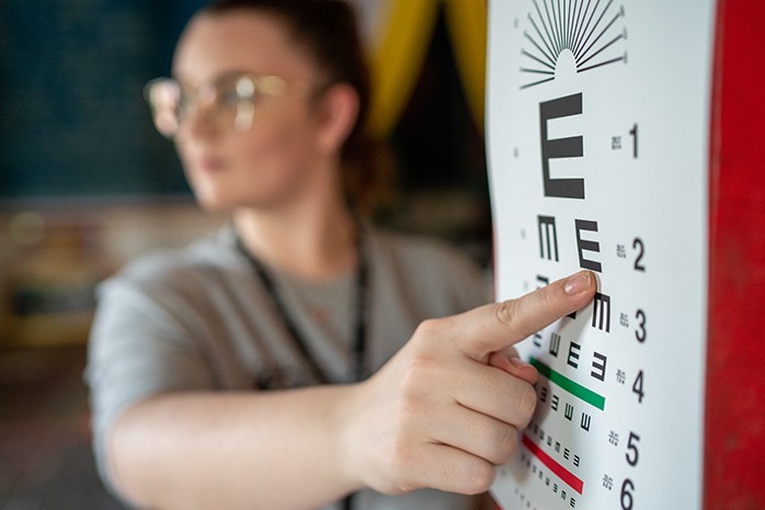 Essilor Group on LinkedIn: Essilor and Luxottica employees join forces ... Essilor Group on LinkedIn: Essilor and Luxottica employees join forces ...