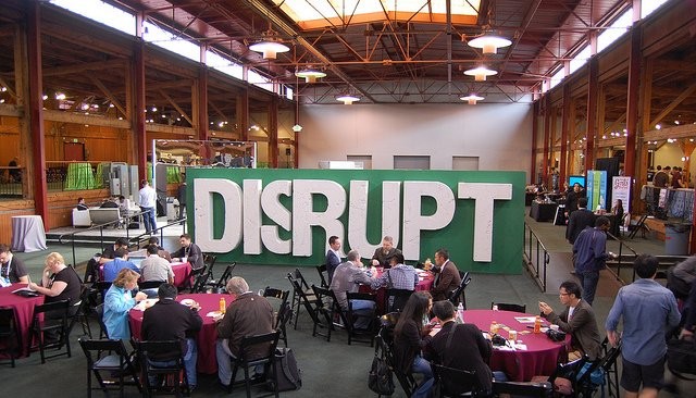 Can Large Organizations outsmart the Startups? Can Large Organizations outsmart the Startups?