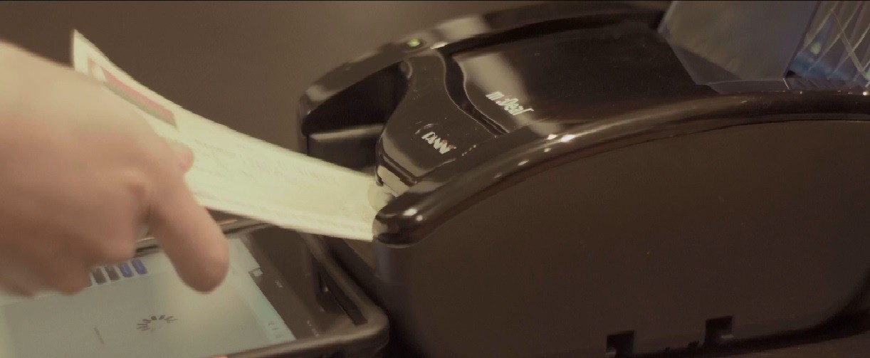 XPOs Mobile Payment/Cashing and Deposit Check XPOs Mobile Payment/Cashing and Deposit Check