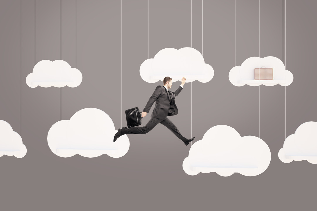 Navigating The Cloud Maze Navigating The Cloud Maze
