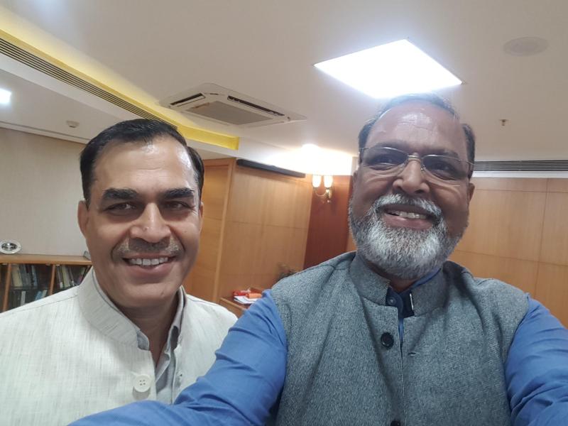 Ashok Kumar Yadav IAS on LinkedIn: Had an interactive meeting with Mr ... Ashok Kumar Yadav IAS on LinkedIn: Had an interactive meeting with Mr ...