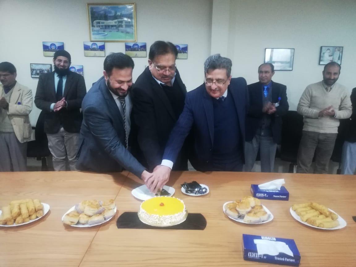 Dawood Qureshi on LinkedIn: Farewell @ SHAIGAN Head Office. Good Bye ... Dawood Qureshi on LinkedIn: Farewell @ SHAIGAN Head Office. Good Bye ...