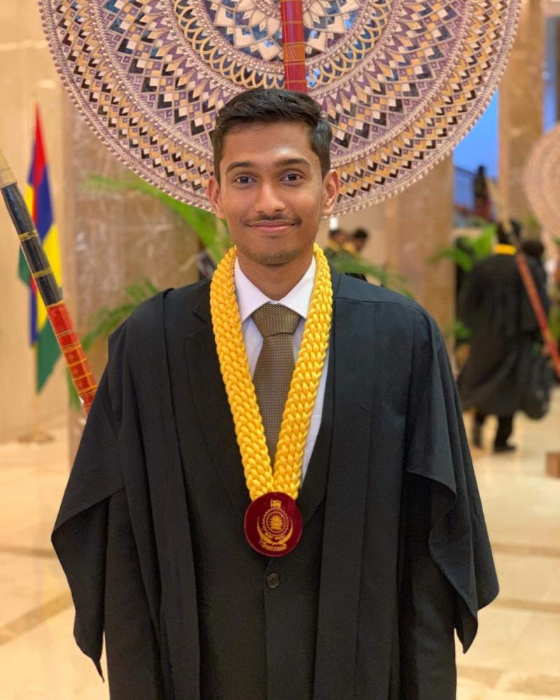 Hasith Perera on LinkedIn: Officially Graduated from University of ... Hasith Perera on LinkedIn: Officially Graduated from University of ...