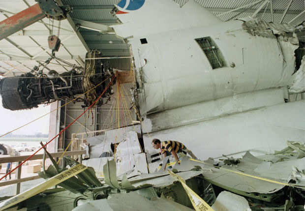 Flight 232: The impossible flight Flight 232: The impossible flight