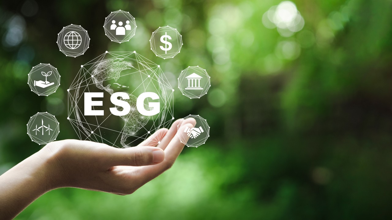 ESG Investment Trends and Forecasts ESG Investment Trends and Forecasts