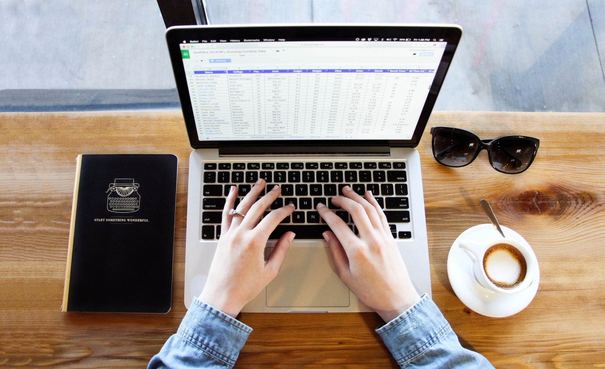 Connecting to a Snowflake database with Excel via the ODBC Driver Connecting to a Snowflake database with Excel via the ODBC Driver