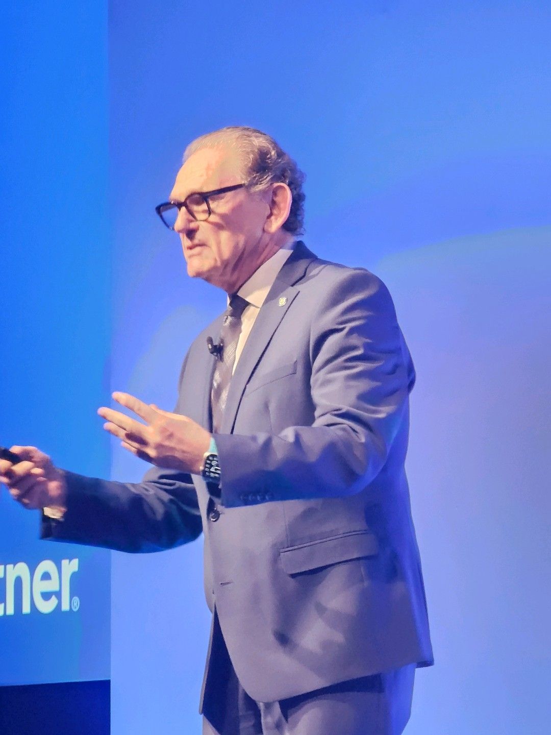 #gartnersym | Kenneth ( #gartnersym | Kenneth (