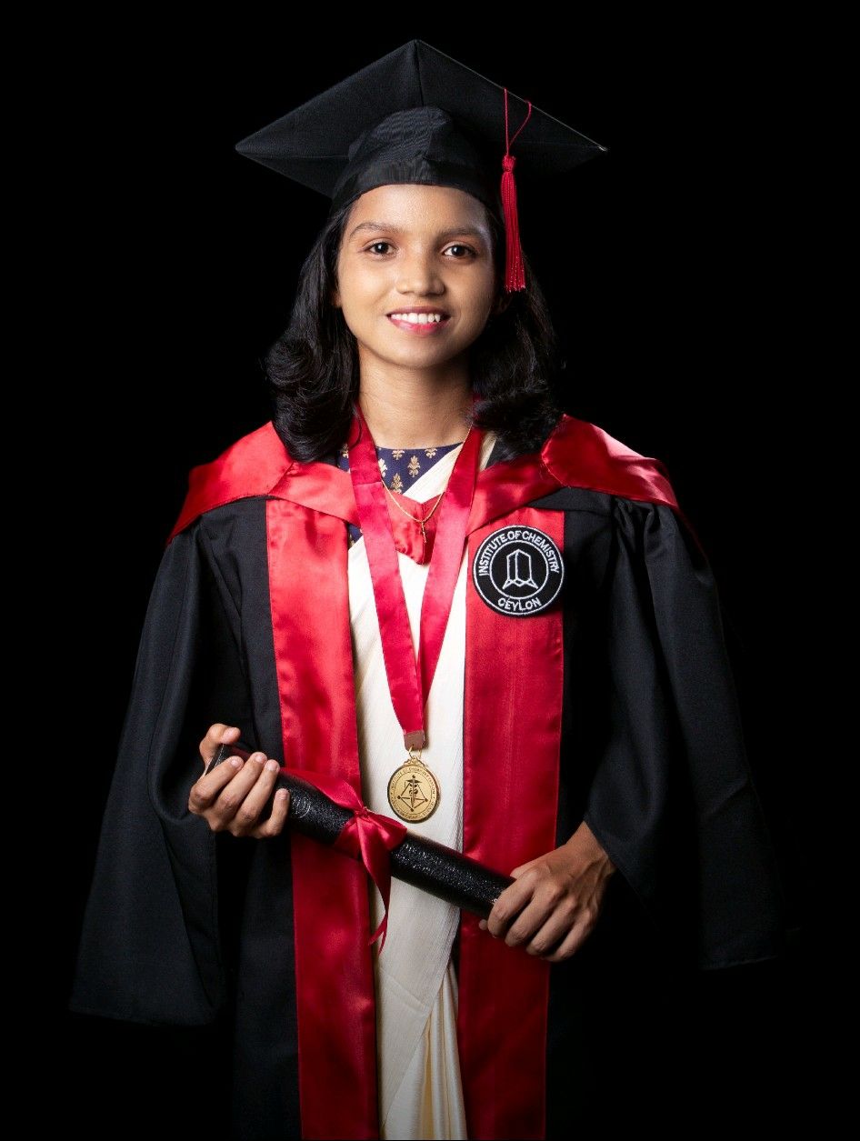 Sachini Poornima on LinkedIn: Officially graduated with BSc.(Hons) in ... Sachini Poornima on LinkedIn: Officially graduated with BSc.(Hons) in ...