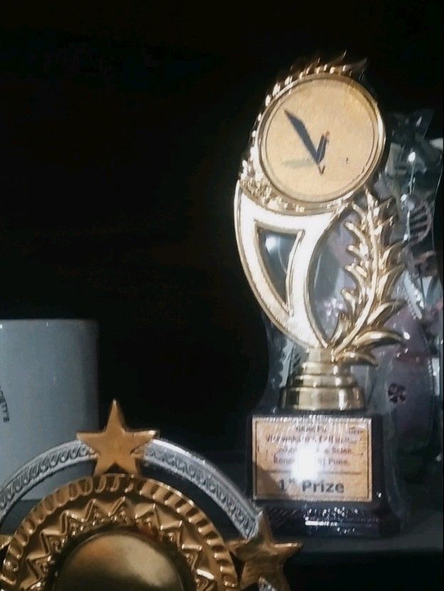 Faeka A. on LinkedIn: Heyy connections! Won my first trophy of college ... Faeka A. on LinkedIn: Heyy connections! Won my first trophy of college ...