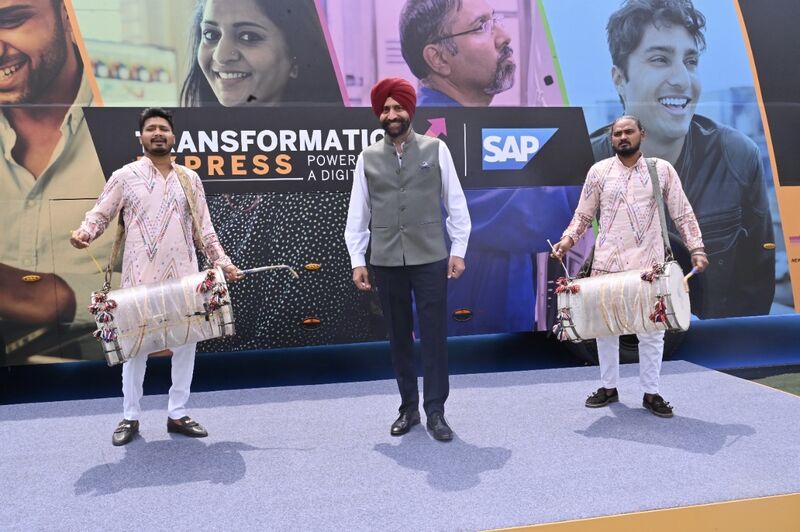 Shubham Saxena on LinkedIn: #lifeatsap Shubham Saxena on LinkedIn: #lifeatsap