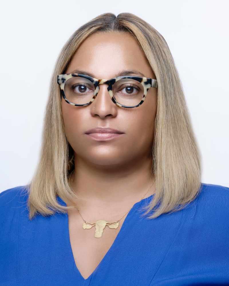 jewel B. on LinkedIn: Introducing my new corporate headshot. I also ... jewel B. on LinkedIn: Introducing my new corporate headshot. I also ...