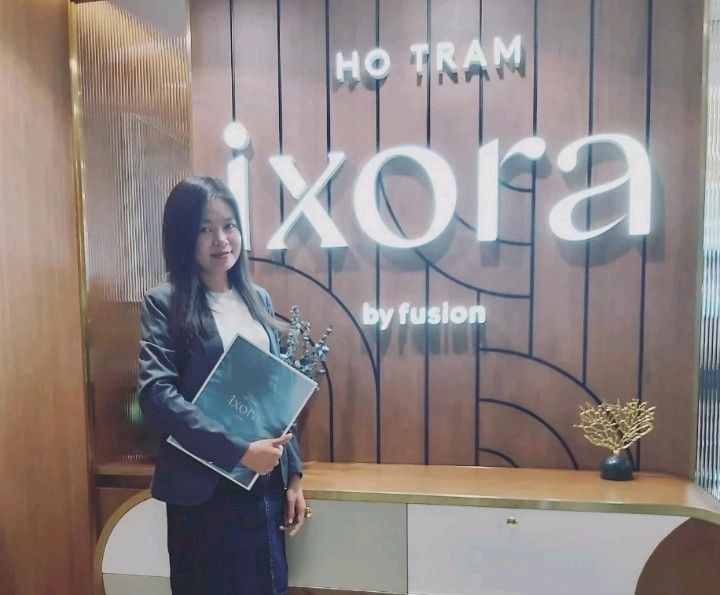 Loan Nguyen (Deborah) on LinkedIn: #ixorahotram #savills Loan Nguyen (Deborah) on LinkedIn: #ixorahotram #savills