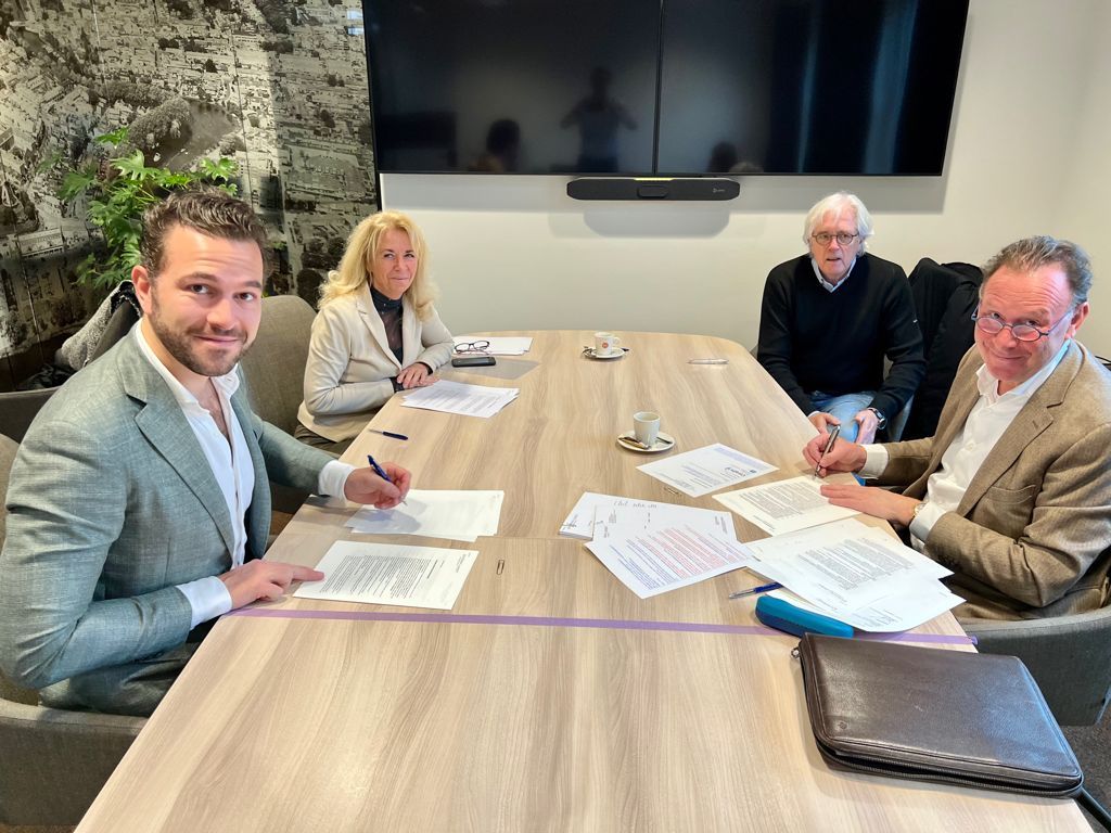 #bedrijfsoverdracht #familiebedrijf #nextgen #hoogendoornbv… | Pieter ... #bedrijfsoverdracht #familiebedrijf #nextgen #hoogendoornbv… | Pieter ...