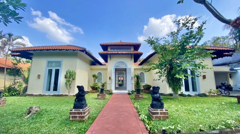 Shinta VR on LinkedIn: #development #shintavr #metaverse #office #indonesia Shinta VR on LinkedIn: #development #shintavr #metaverse #office #indonesia