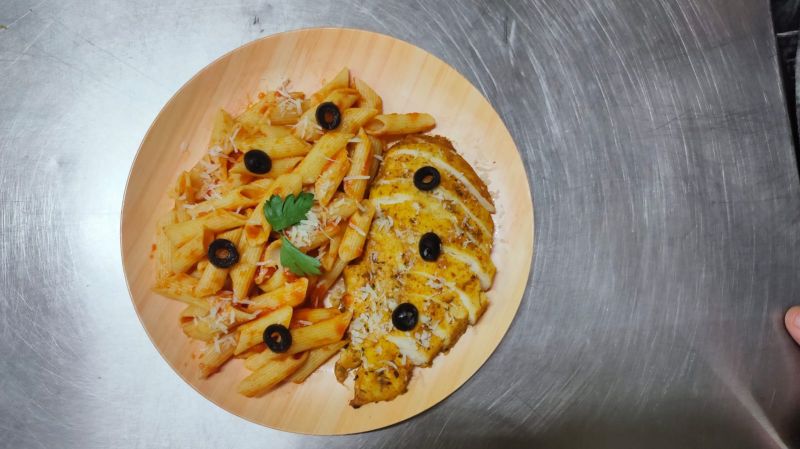 Hamza Aslam on LinkedIn: Red and White pasta With Grilled chicken ... Hamza Aslam on LinkedIn: Red and White pasta With Grilled chicken ...