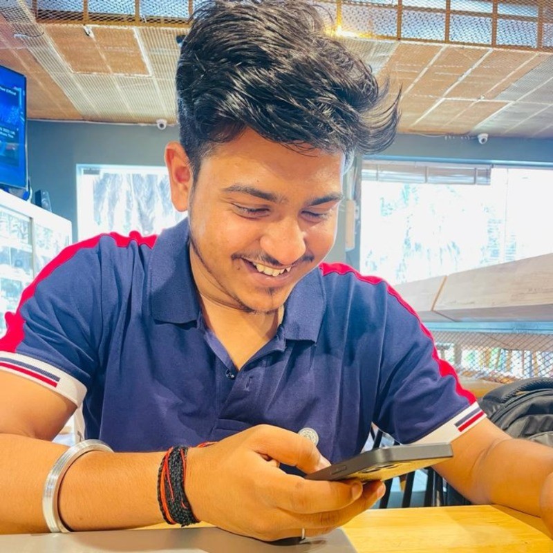 Divyansh Gupta - Fundsroom | LinkedIn | Divyansh Gupta Divyansh Gupta - Fundsroom | LinkedIn | Divyansh Gupta