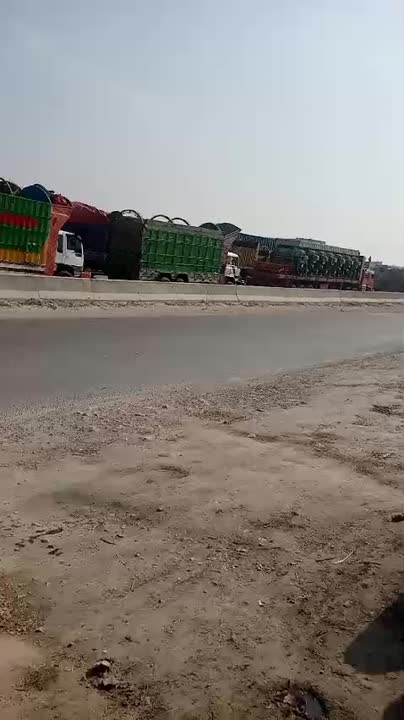 Muhammad Shahid Yaqoob (CMILT , MAP) on LinkedIn: Vehicles stuck in ... Muhammad Shahid Yaqoob (CMILT , MAP) on LinkedIn: Vehicles stuck in ...
