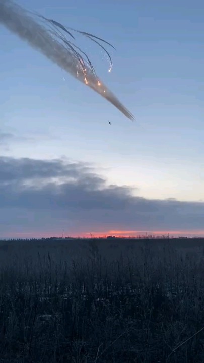 Serhii Kibenko on LinkedIn: Our birds cover the infantry and help deter ... Serhii Kibenko on LinkedIn: Our birds cover the infantry and help deter ...