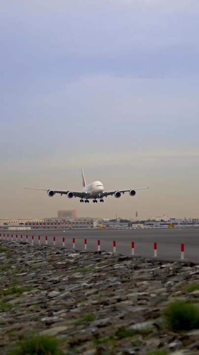 Prasanth Ayyanchira on LinkedIn: video courtesy@Emirates Airline# Prasanth Ayyanchira on LinkedIn: video courtesy@Emirates Airline#