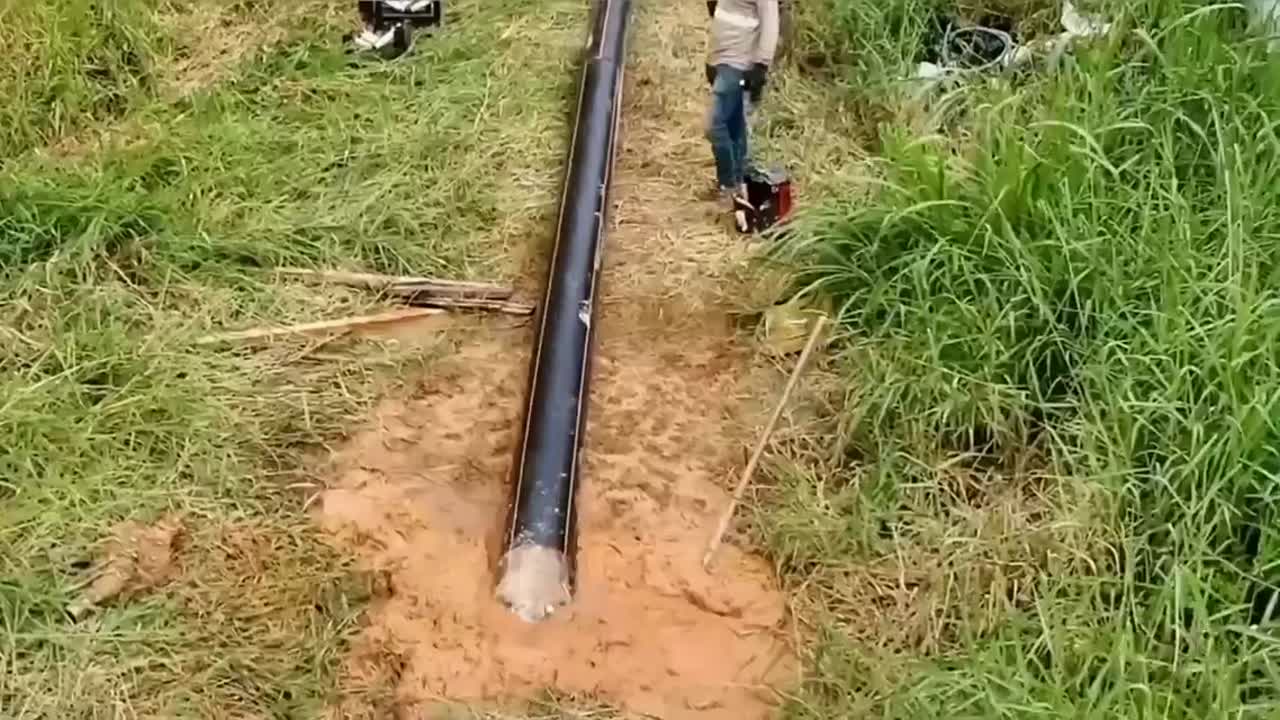 Ts. Syed Hussein Syed Abdul Rahman on LinkedIn: Azeeta offers HDD HDPE ... Ts. Syed Hussein Syed Abdul Rahman on LinkedIn: Azeeta offers HDD HDPE ...