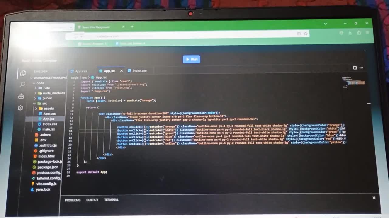 Anurag Ram on LinkedIn: #react #codingskills #colorchanger Anurag Ram on LinkedIn: #react #codingskills #colorchanger