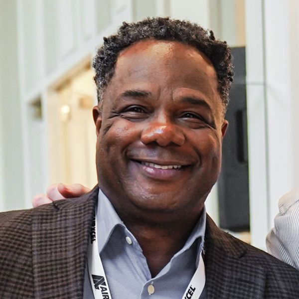 Luan Valladares on LinkedIn: RVIA: Huntington’s Marcus Palmer ... Luan Valladares on LinkedIn: RVIA: Huntington’s Marcus Palmer ...