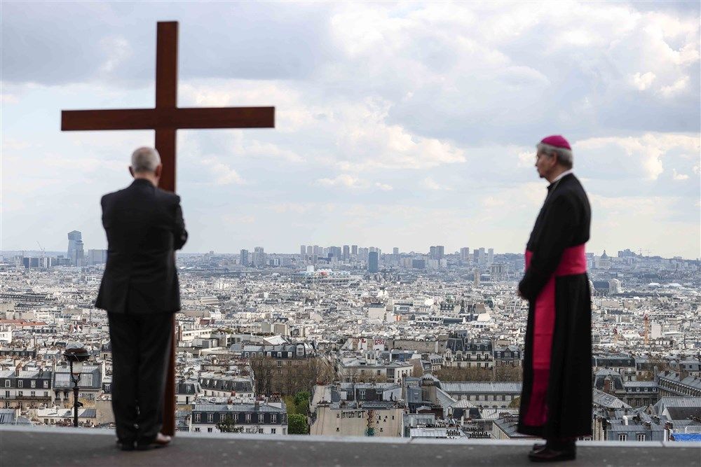 The crucifixion gap: why it took hundreds of years for art to depict ... The crucifixion gap: why it took hundreds of years for art to depict ...
