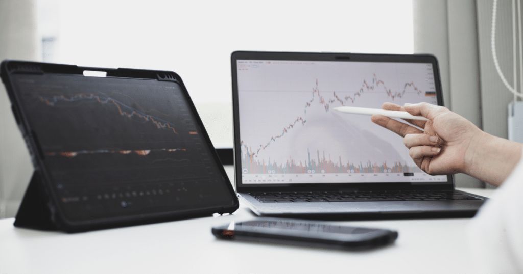 Stock Average Calculator on LinkedIn: Mastering Moving Average ... Stock Average Calculator on LinkedIn: Mastering Moving Average ...
