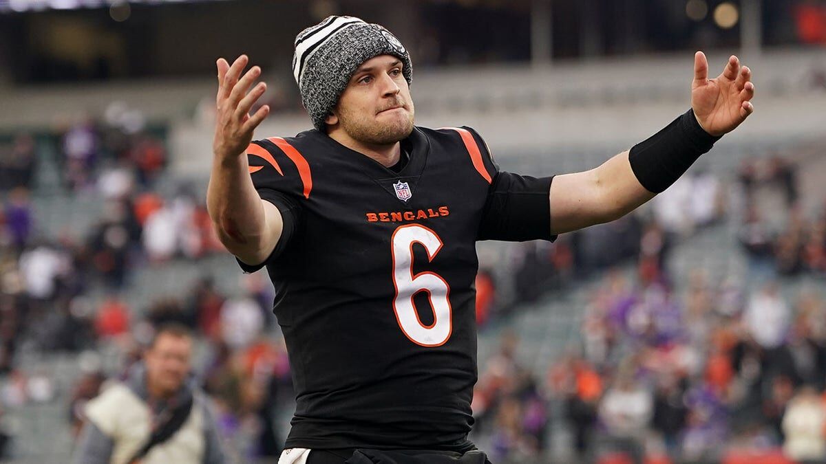 Sanal Kappakkuth on LinkedIn: Bengals’ Jake Browning summoned for ... Sanal Kappakkuth on LinkedIn: Bengals’ Jake Browning summoned for ...