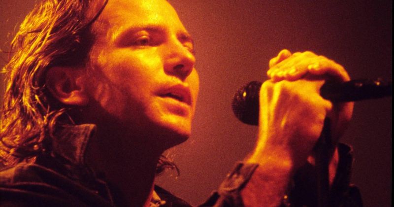 Expresso no LinkedIn: Eddie Vedder partilha foto Expresso no LinkedIn: Eddie Vedder partilha foto