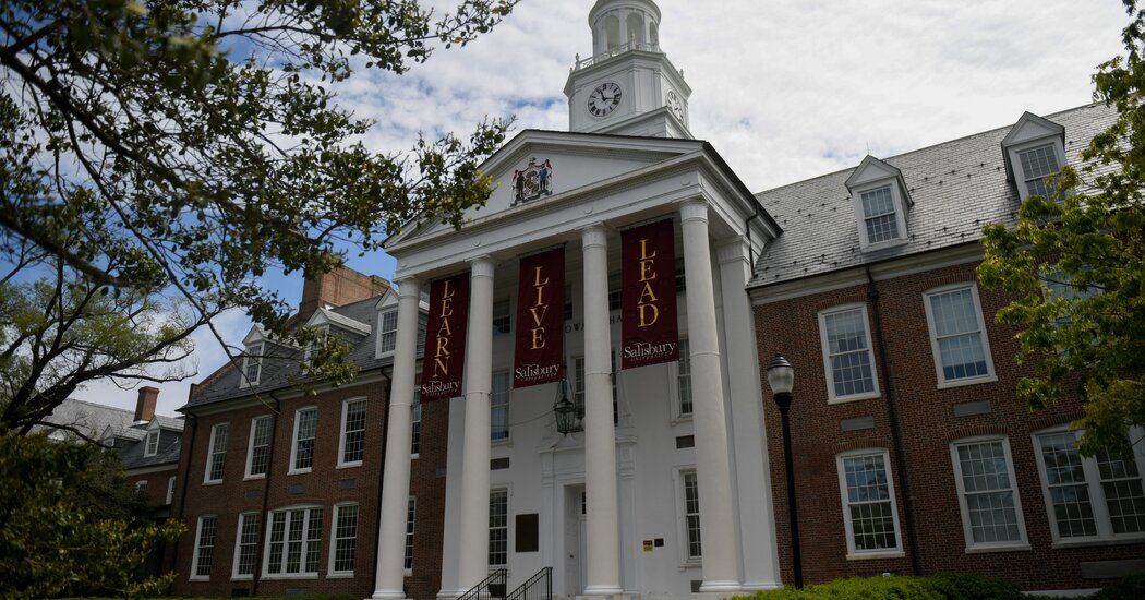 MediaSignage, Inc. on LinkedIn: 7 Salisbury U. Students Beat Person ... MediaSignage, Inc. on LinkedIn: 7 Salisbury U. Students Beat Person ...