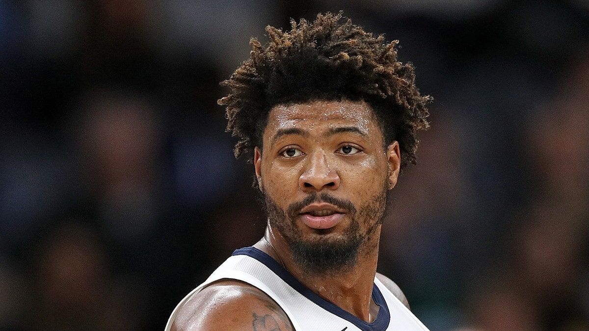 Sanal Kappakkuth on LinkedIn: Marcus Smart’s hustle play leads to ... Sanal Kappakkuth on LinkedIn: Marcus Smart’s hustle play leads to ...