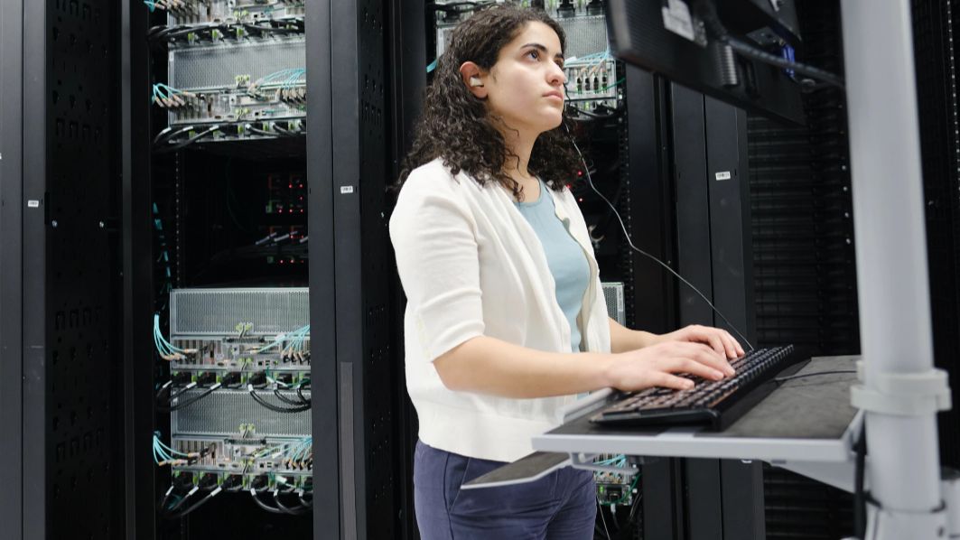 Aleks Polak on LinkedIn: Simplifying Network Operations for AI with ... Aleks Polak on LinkedIn: Simplifying Network Operations for AI with ...