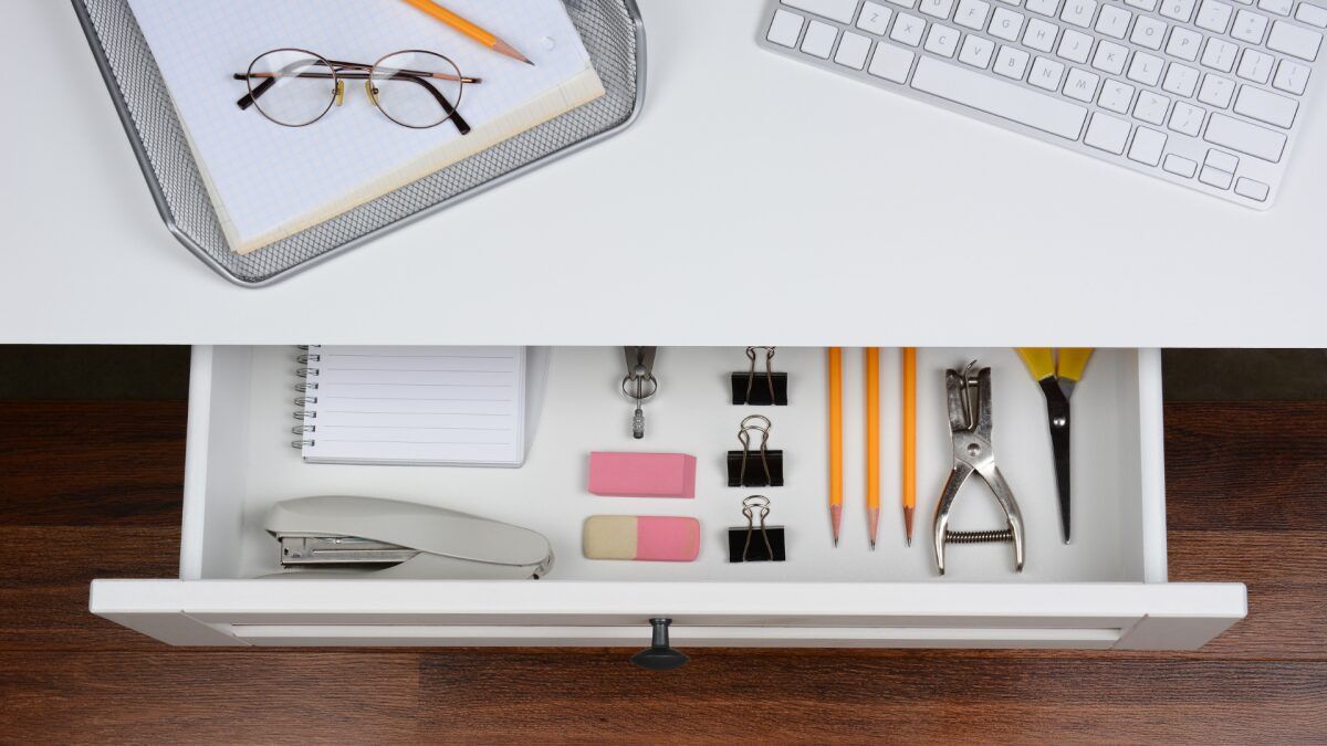 eBroky on LinkedIn: Use TikTok’s ‘Knolling’ Technique to Make Your ... eBroky on LinkedIn: Use TikTok’s ‘Knolling’ Technique to Make Your ...