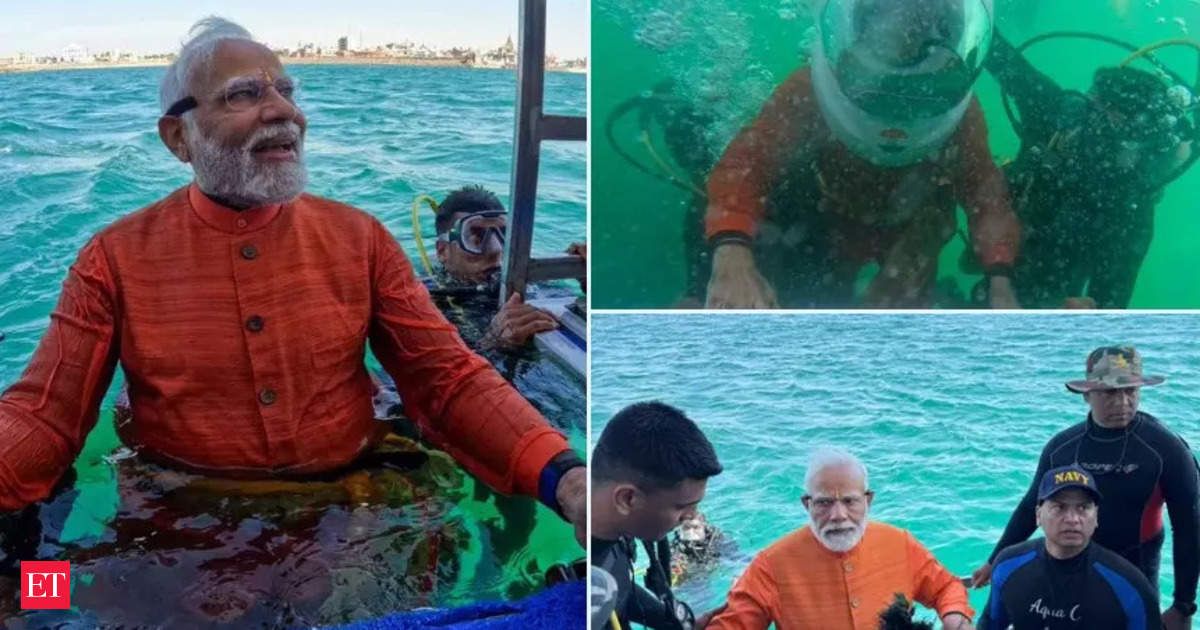The Economic Times on LinkedIn: PM Modi dives into Arabian Sea to offer ... The Economic Times on LinkedIn: PM Modi dives into Arabian Sea to offer ...