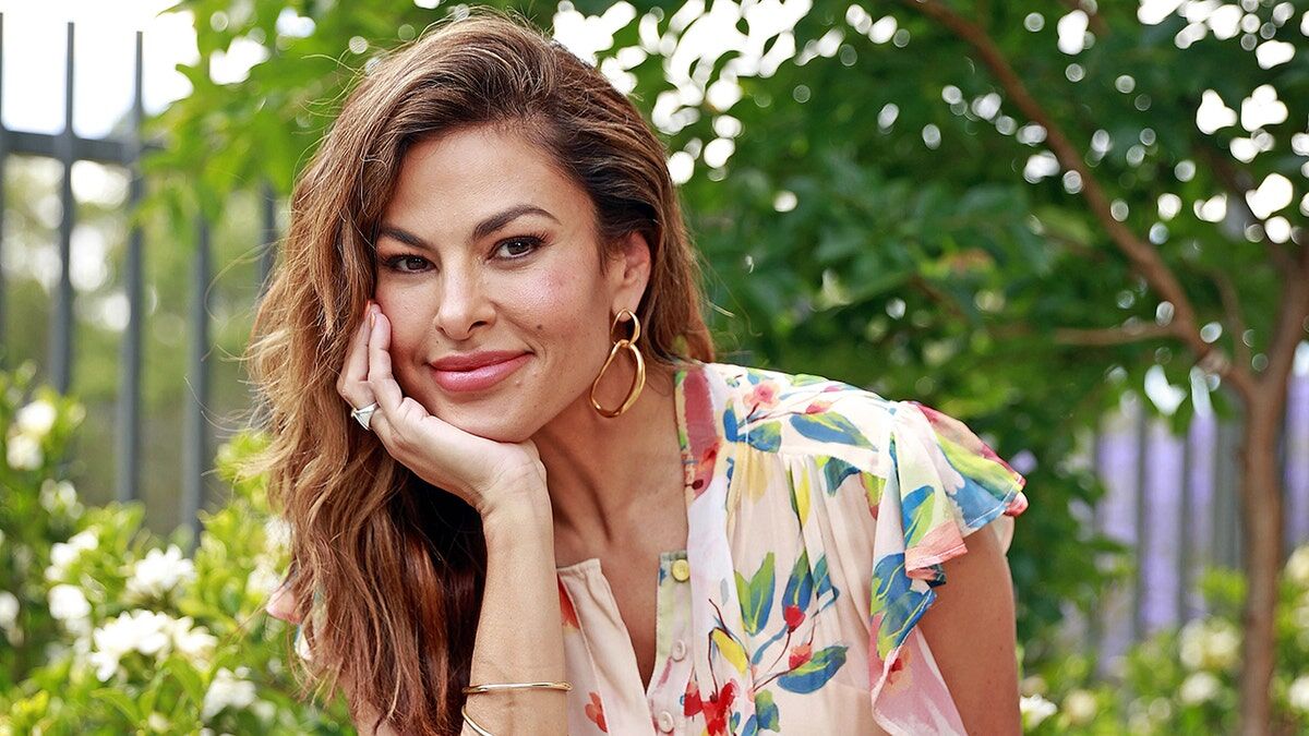 Sanal Kappakkuth on LinkedIn: Eva Mendes and Ryan Gosling's kids aren't ... Sanal Kappakkuth on LinkedIn: Eva Mendes and Ryan Gosling's kids aren't ...