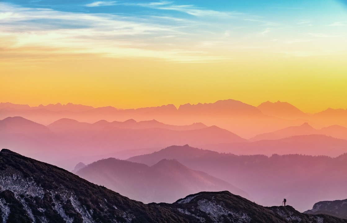 Parallax background animation in Reactjs + GSAP Parallax background animation in Reactjs + GSAP