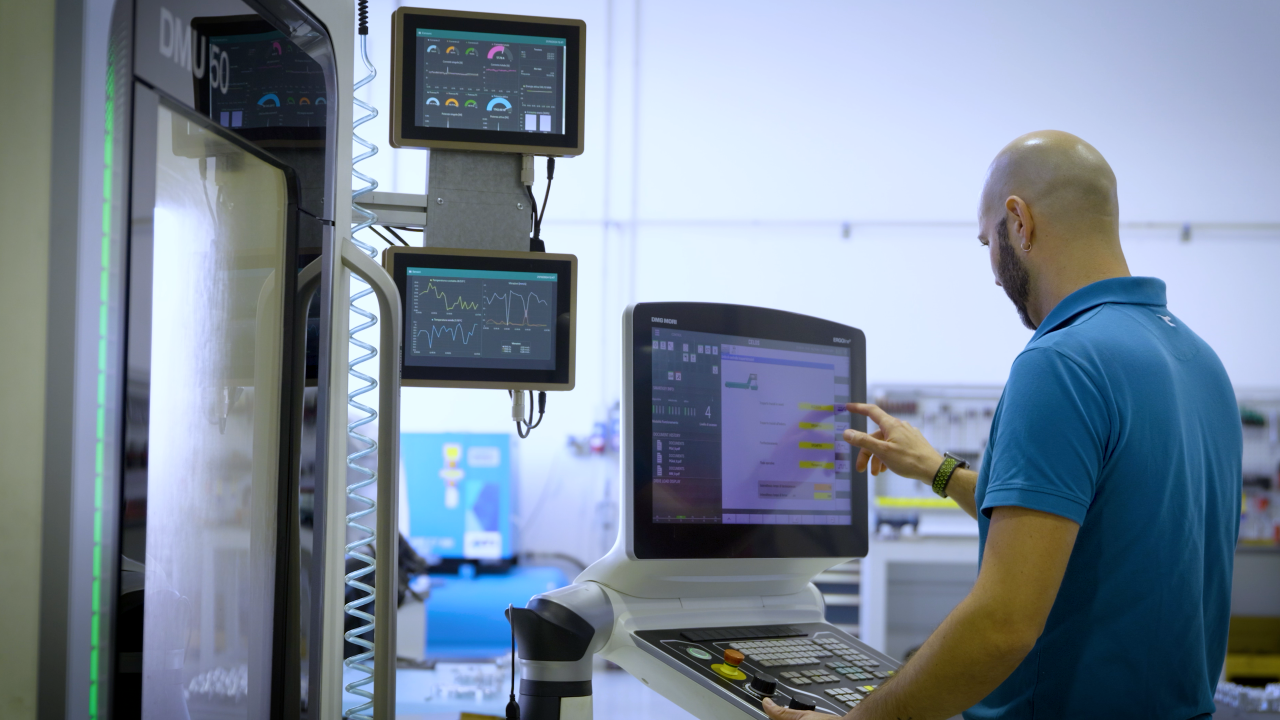 Automazione industriale: tendenze, vantaggi e obiettivi Automazione industriale: tendenze, vantaggi e obiettivi