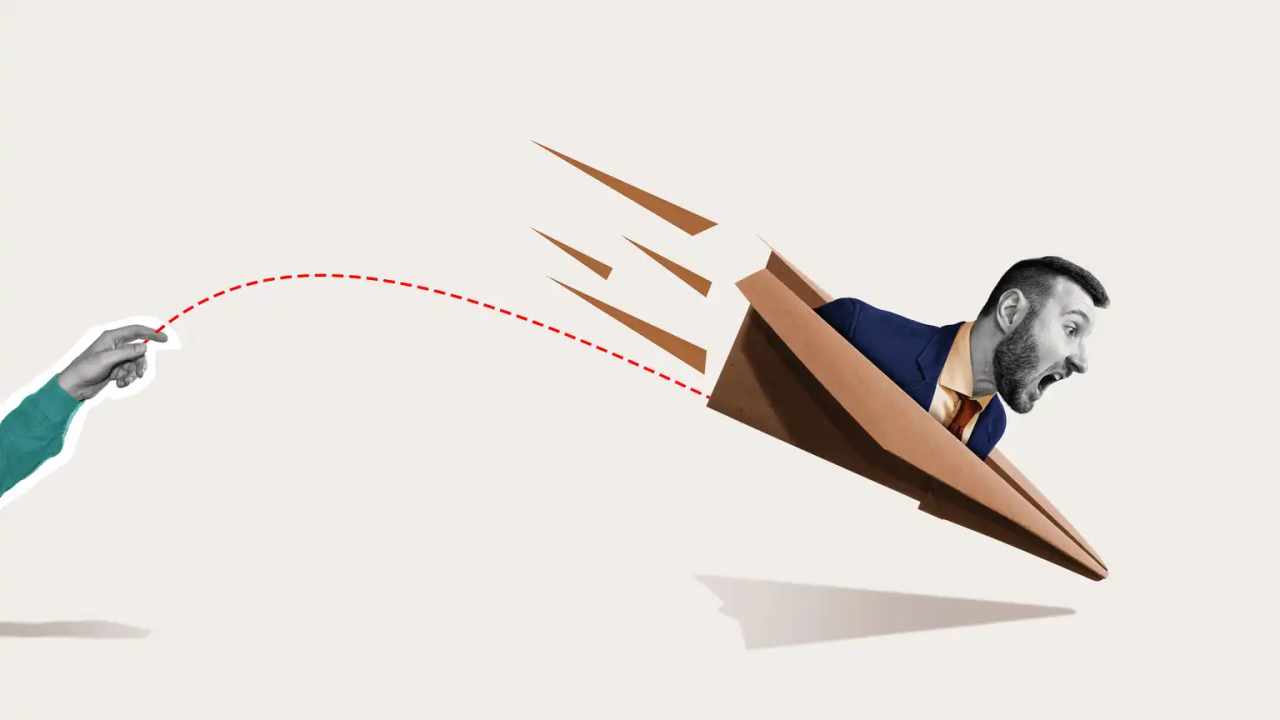 🚫 7 Career-Destroying Mistakes You Must Avoid at Work 🚨 🚫 7 Career-Destroying Mistakes You Must Avoid at Work 🚨