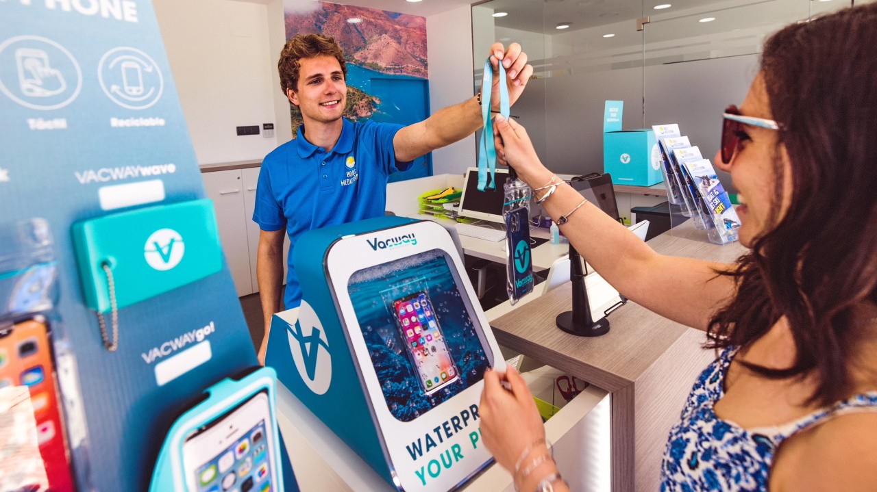 Cross-selling and all-inclusive packages: Keys to maximizing revenue in ... Cross-selling and all-inclusive packages: Keys to maximizing revenue in ...