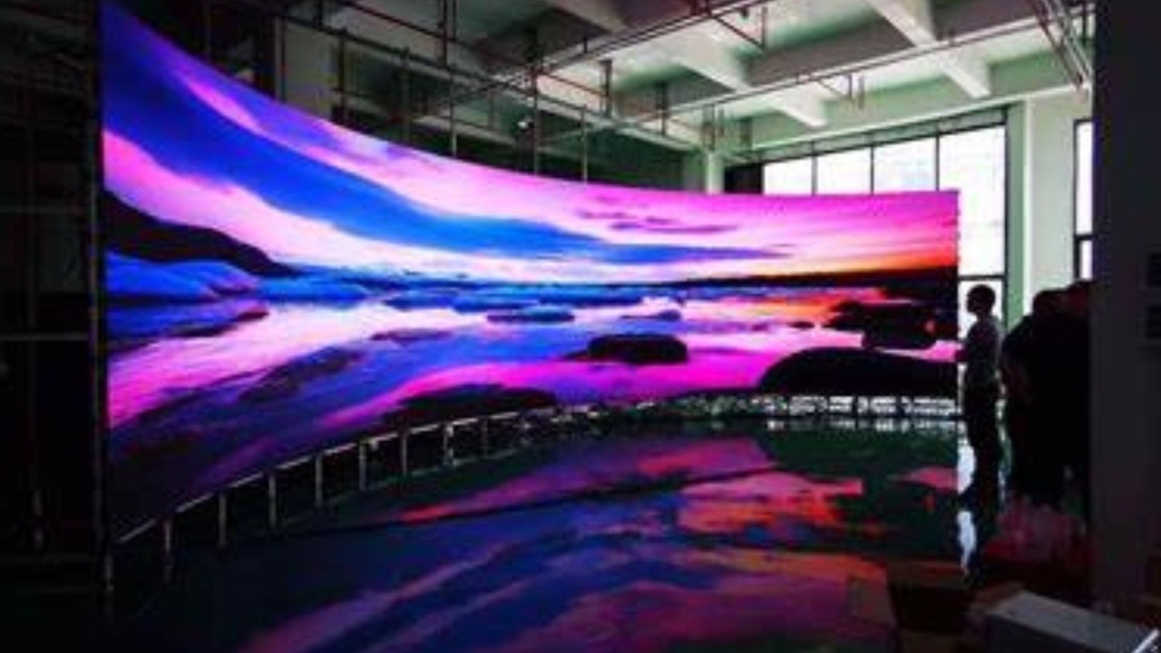 Maximizing Outdoor Advertising Potential: Why LED Display Screens Are a ... Maximizing Outdoor Advertising Potential: Why LED Display Screens Are a ...