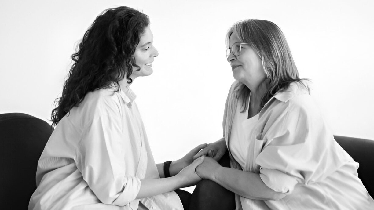 Family Dynamics: Setting Boundaries with Love Family Dynamics: Setting Boundaries with Love