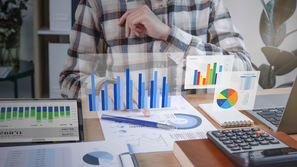 Business Intelligence: Unlocking Data Driven Success Business Intelligence: Unlocking Data Driven Success